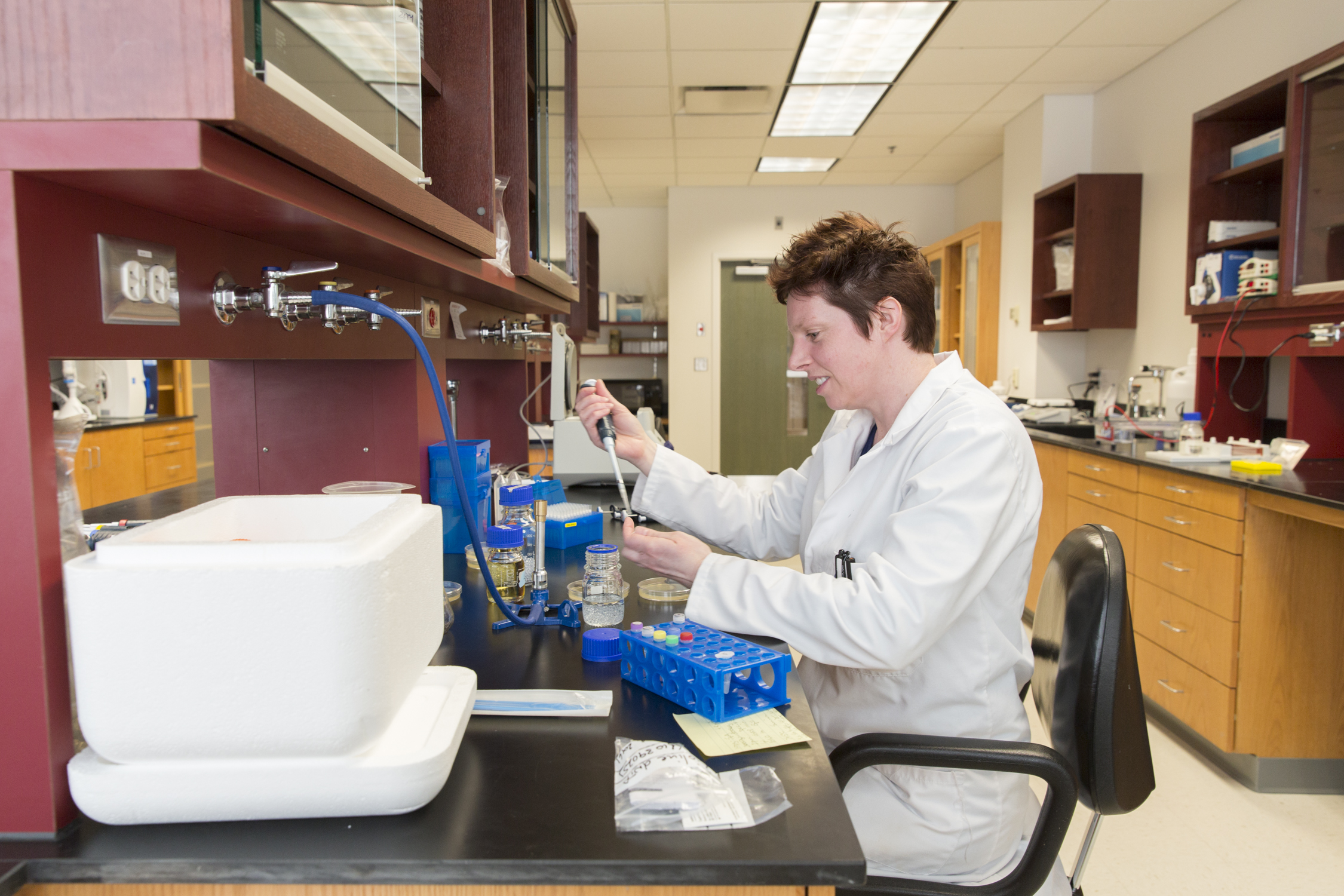 Dooley's work on shark immunology in Forbes | imet